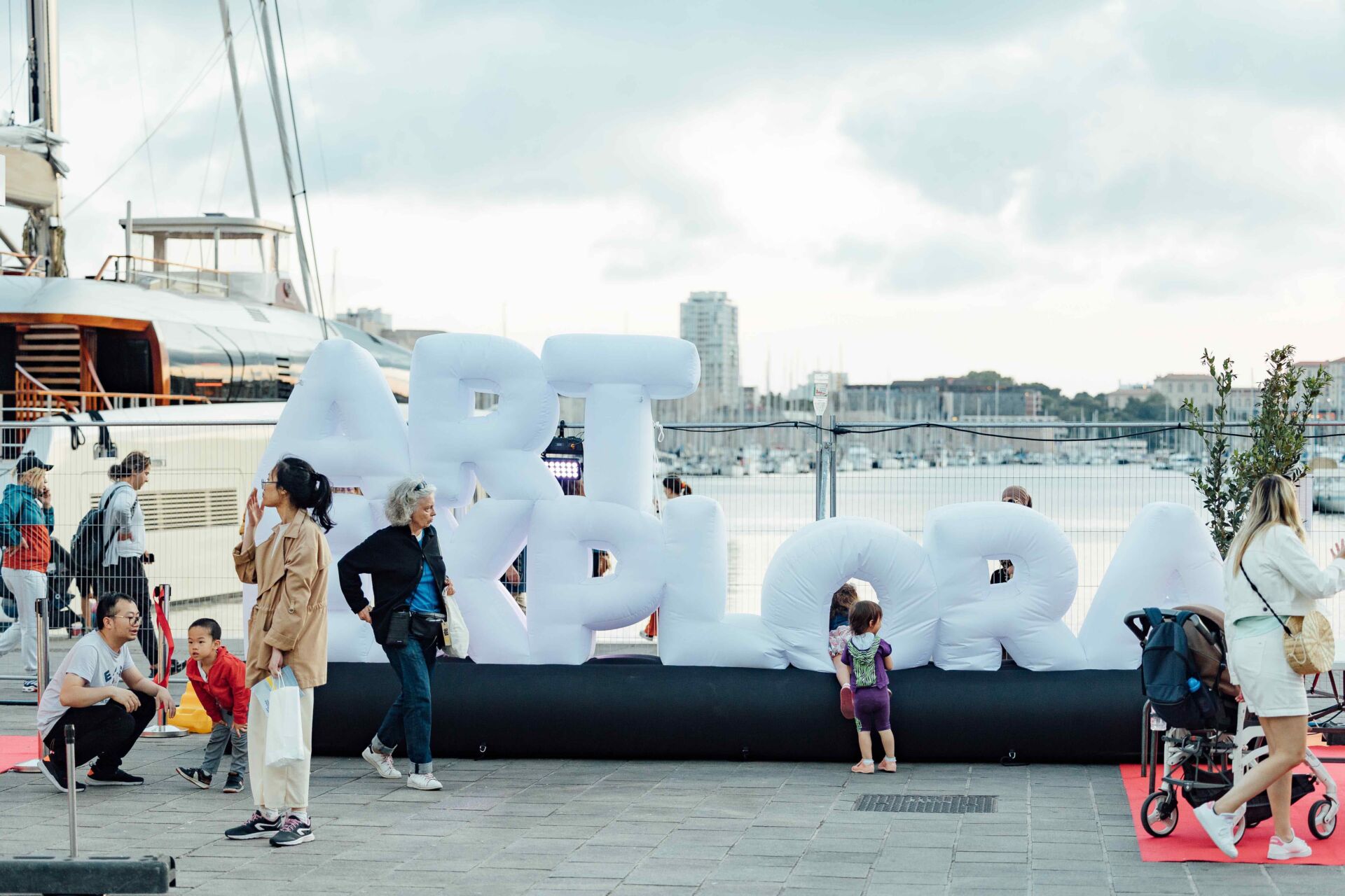 Logo gonflable Art Explora - Airsystems France